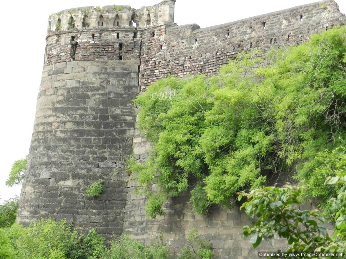 Chakan Fort Chakan Fort Trek Chakan Fort Trekking Pune